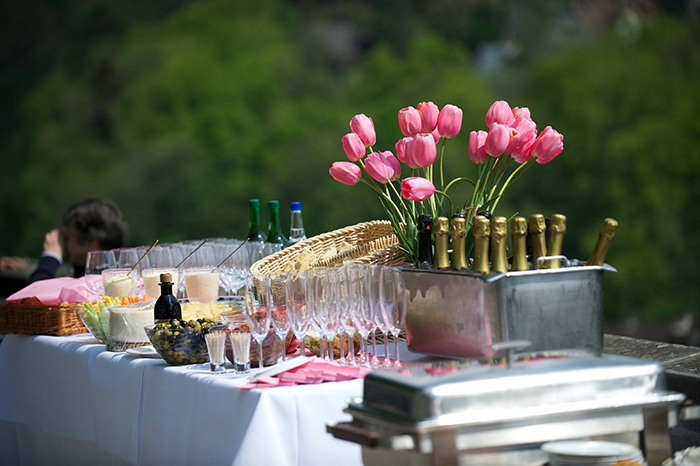Top 10 tips for organising a safe outdoor event - Food Alert